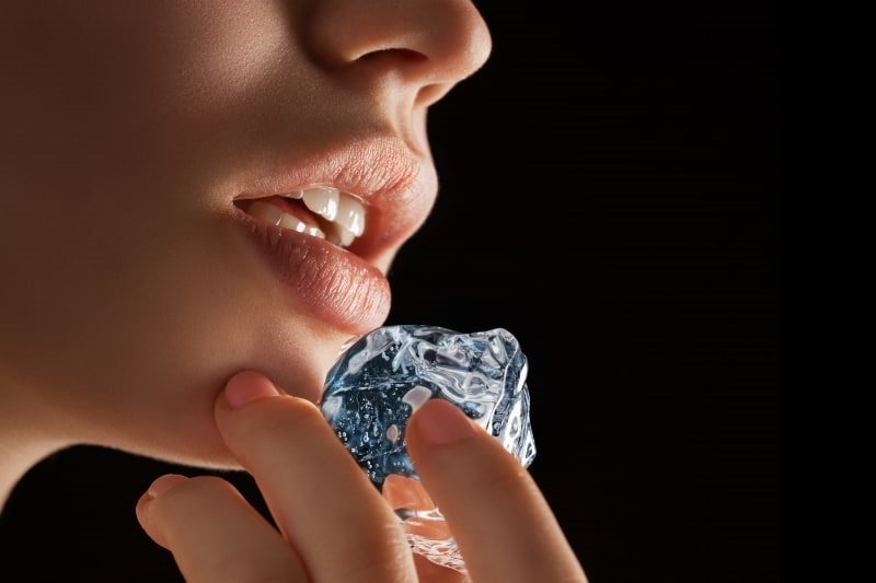 10 Ways To Get Rid Of A Throbbing Toothache At Home – Omfom